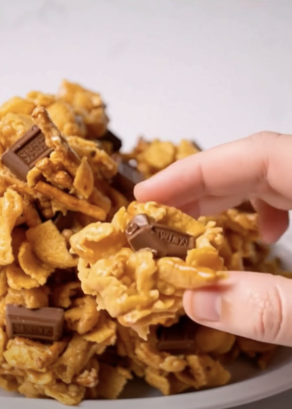 Peanut Butter Frizzles (Sweet, Salty & Addictively Crunchy!) - s ...